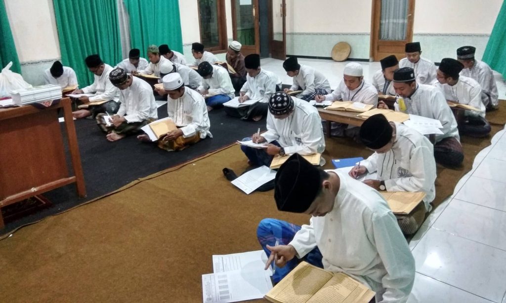MADRASAH DINIYAH NURUL HUDA | Pondok Pesantren Anwarul Huda